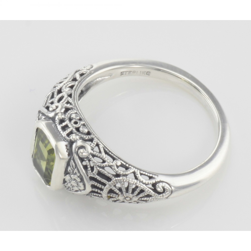 Victorian Style Peridot Filigree Ring with Floral Design - Sterling ...