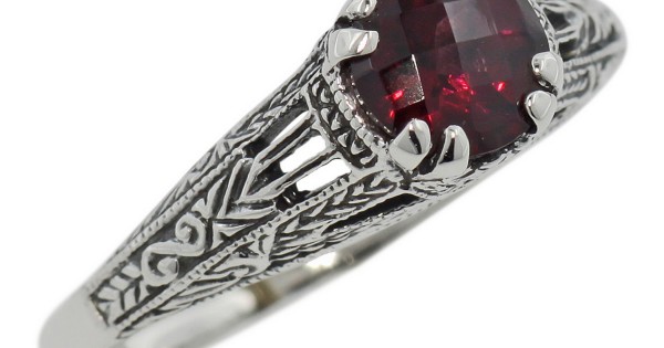 Garnet Filigree Ring - Sterling Silver - FR-701-G